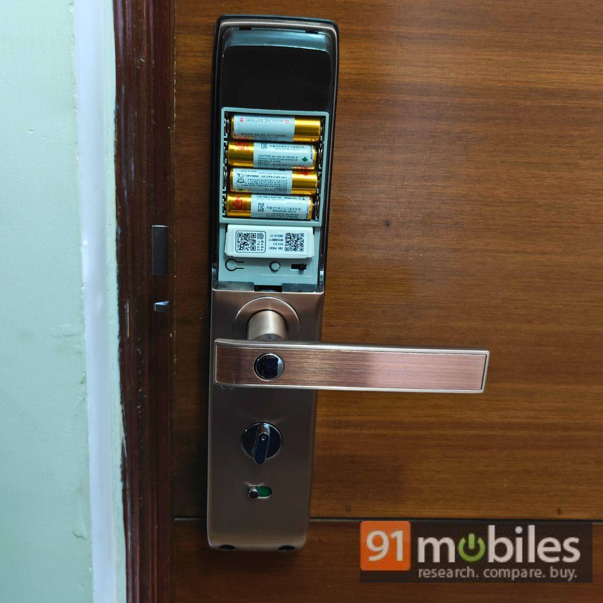 Yale YDM7116A smart lock review: smart solution for smart homes