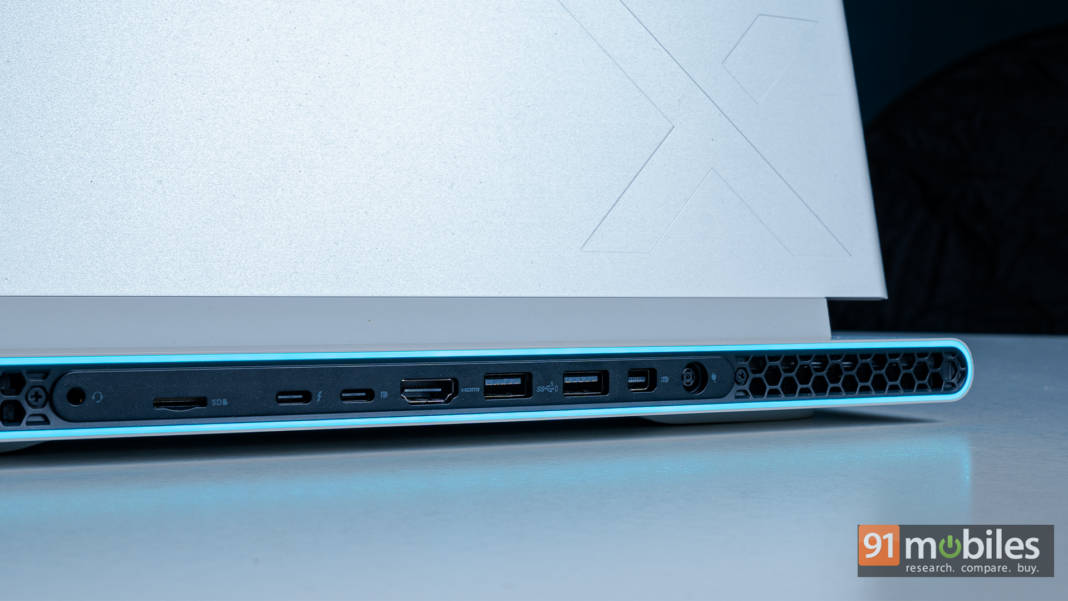 Dell Alienware x16 R2 (CANX162CTO03RIN) Laptop (Core Ultra 9/32 GB/1 TB ...